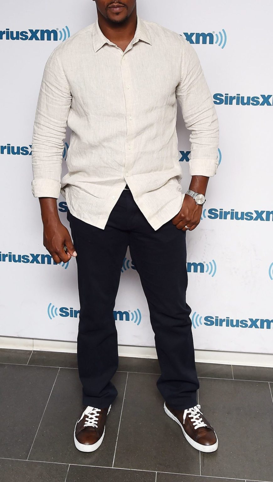 Button Down Shirts- The Must-Have Wardrobe Essential